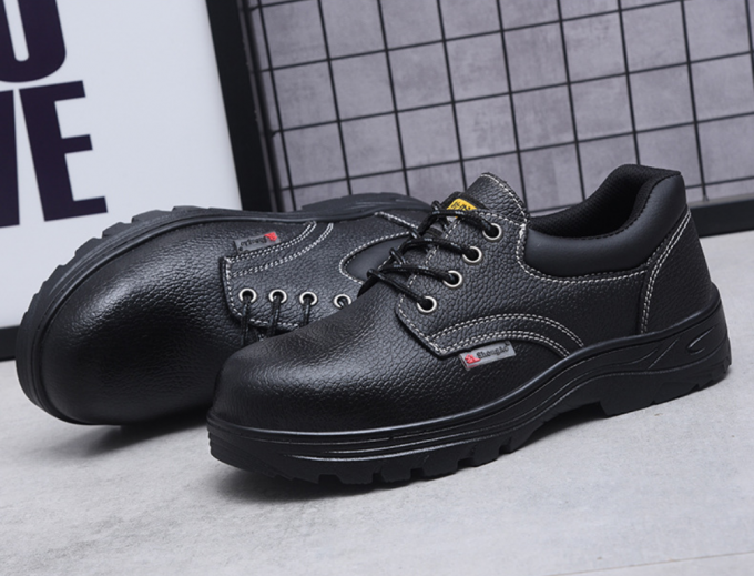 Sepatu Safety APD Bahan Kulit Sapi Kulit Sapi Anti Slip Ketahanan ...